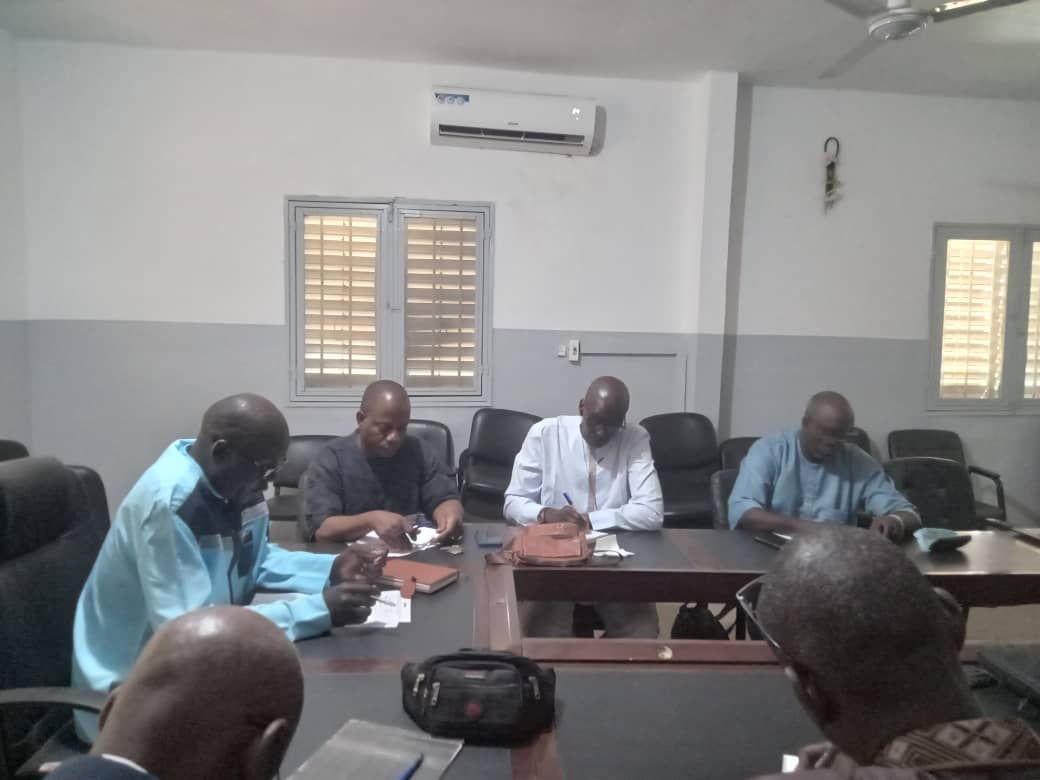 Kaolack : les acteurs du projet “Coup d’envoi”, mis en place par l’ONG ...